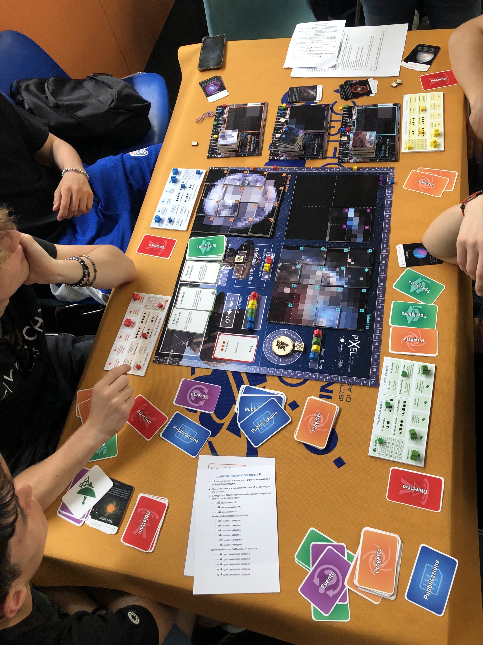 PIXEL – Picture (of) the Universe – Play